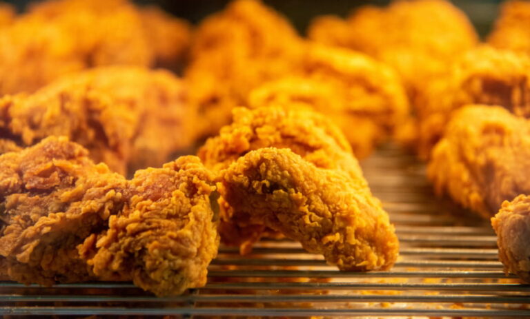 Reheating Fried Chicken? Here’s What Really Works (Tested Hundreds of ...