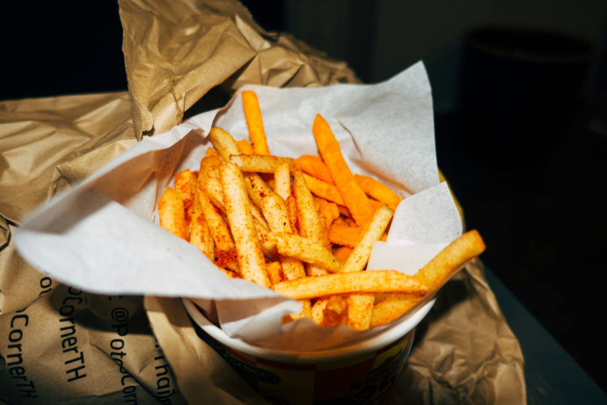 How to Reheat French Fries So They're Not Soggy (3 Best Options to Use)