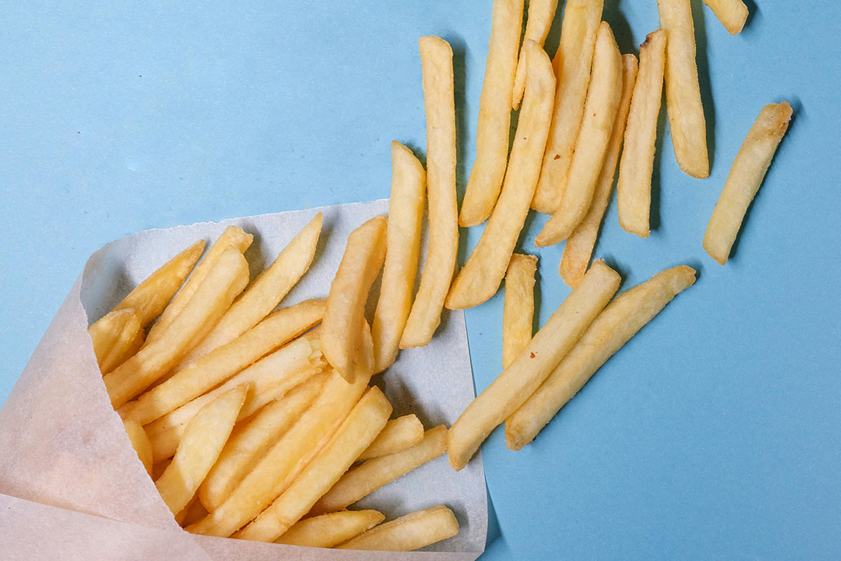 How to Reheat French Fries So They're Not Soggy (3 Best Options to Use)