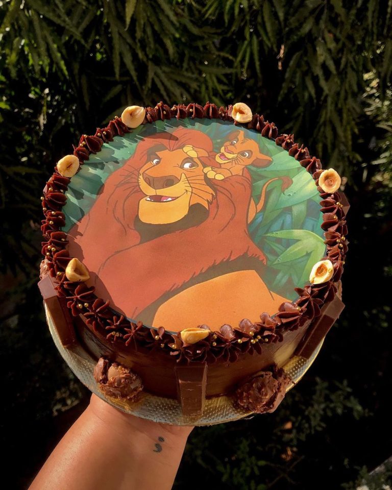 15 Amazing Lion King Cake Ideas & Designs