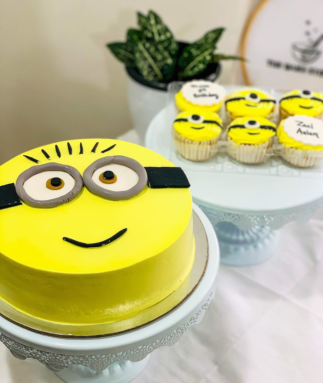 15 Super-Cool Minion Cake Ideas | The Bestest Ever!