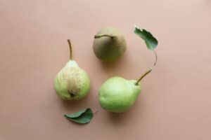 How to Ripen Pears Quickly (2 Best Methods to Get These Fruits Ready)