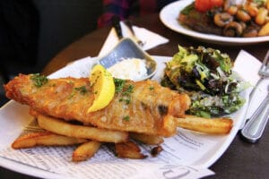 How to Reheat Fried Fish So That It's Crispy & Yummy